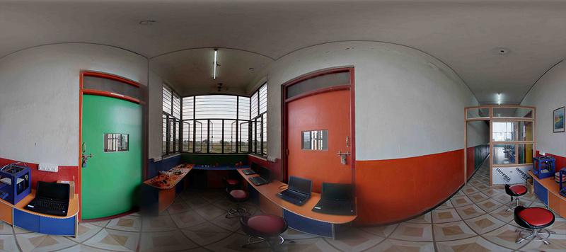 360 Campus View 18 on Momento360