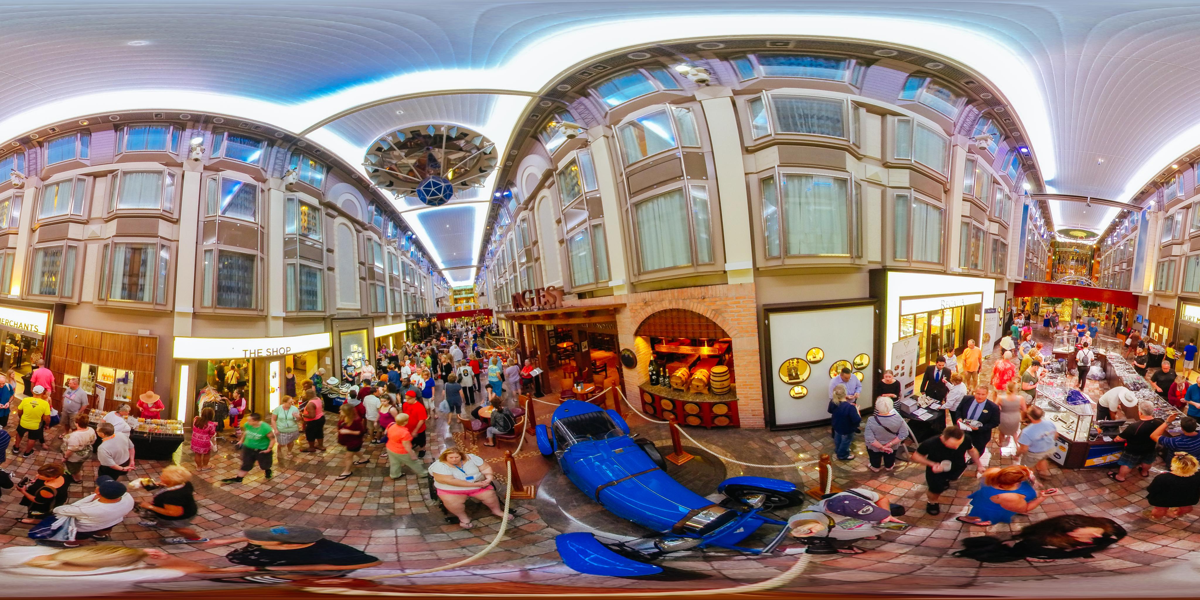 Navigator of the Seas Promenade 1 on Momento360