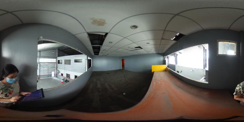 2F Office Tour 2 on Momento360