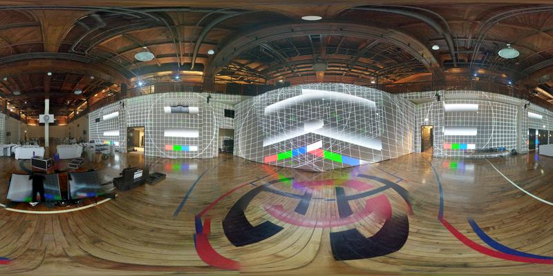 270-degree projection mapping in Chicago \ XLAB Realtime on Momento360