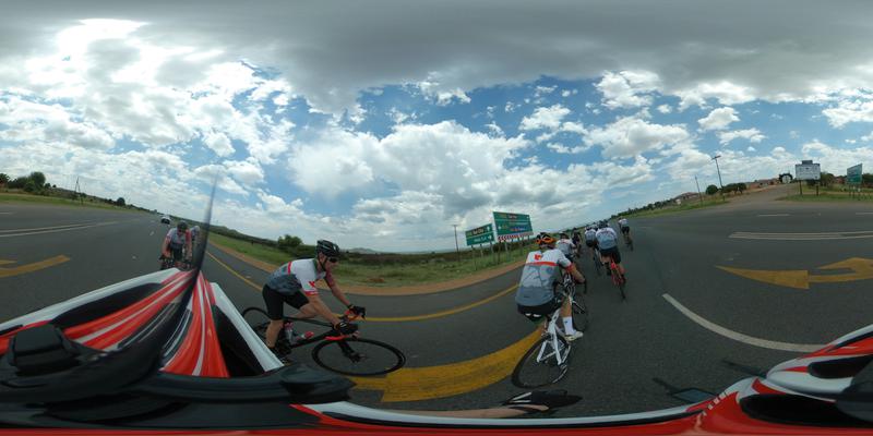 Start of the final sprint on Momento360