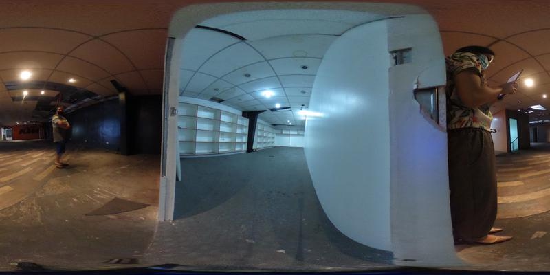 2F Office Tour 3 on Momento360