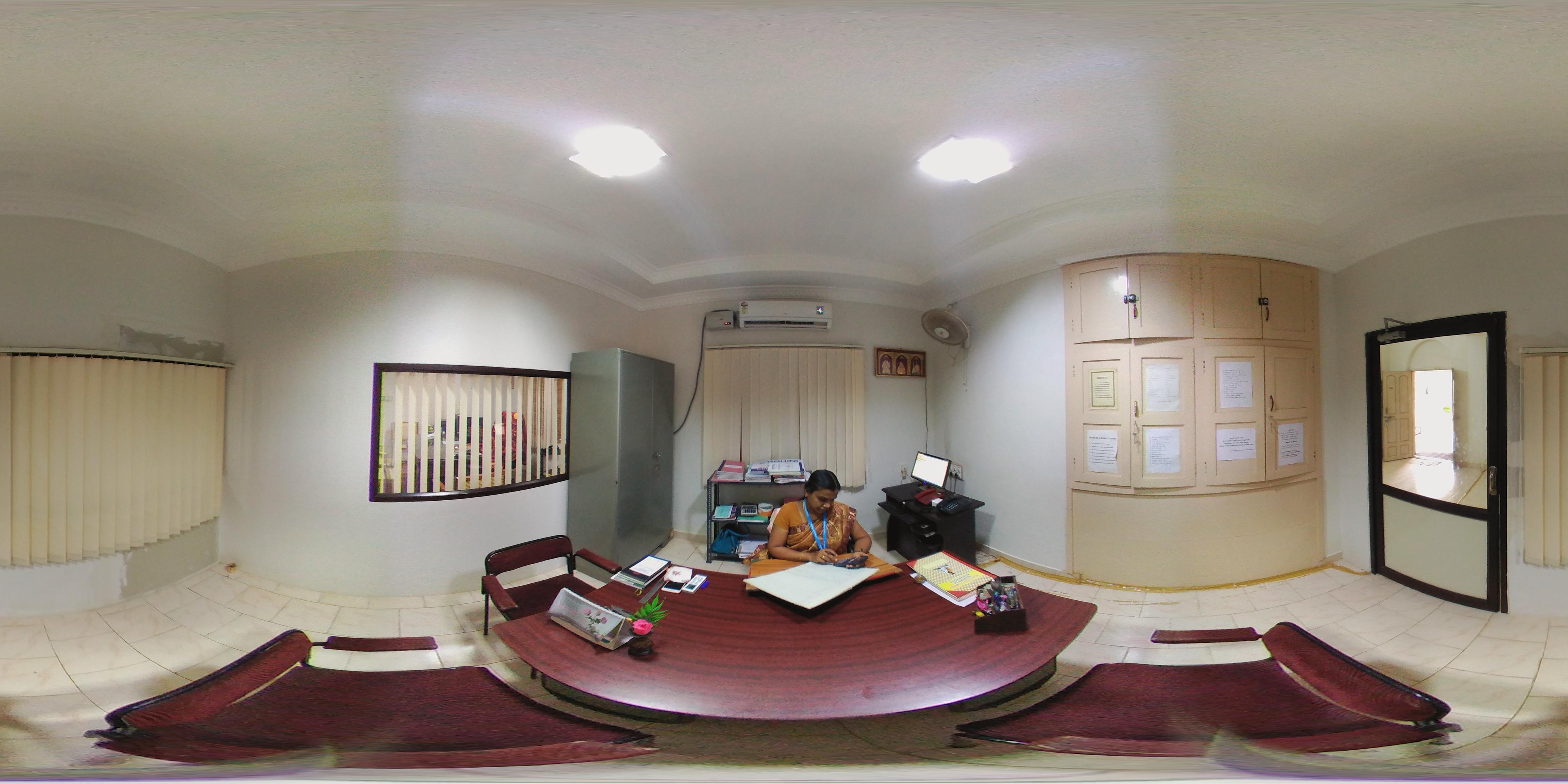 Vice Principal Cabin on Momento360