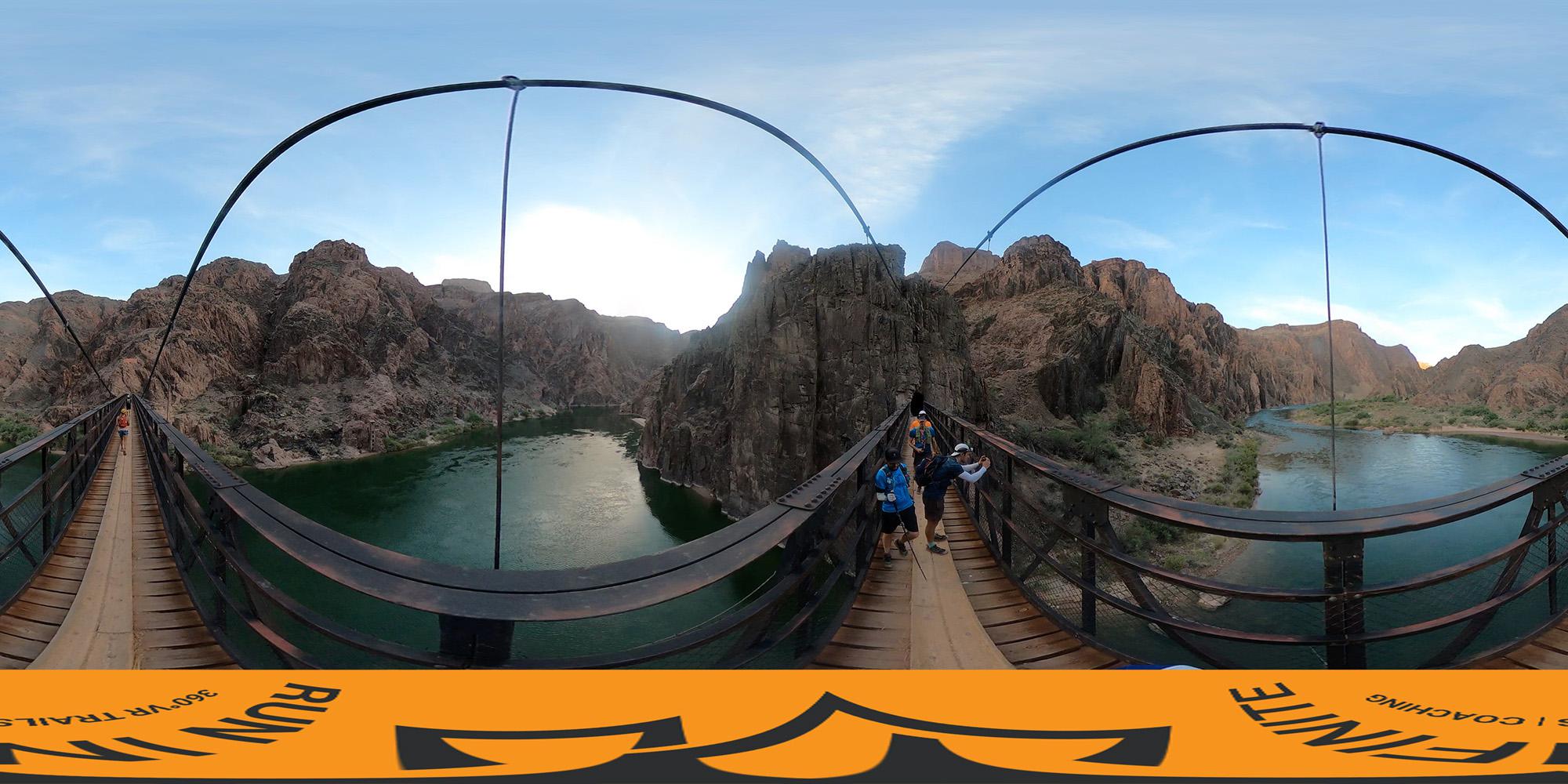 Grand Canyon R2R2R on Momento360